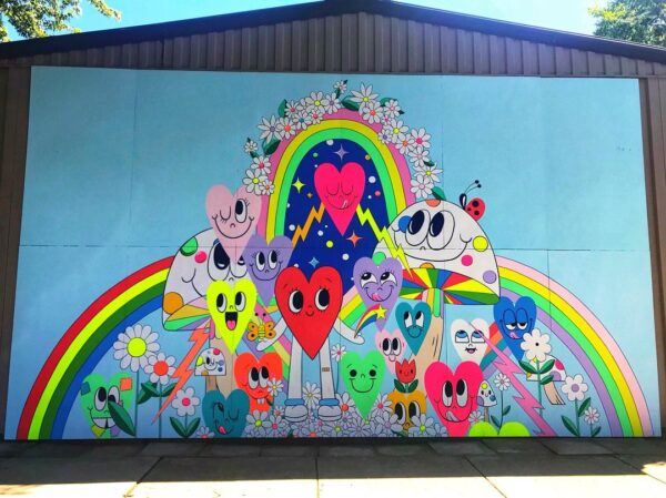 The Happy Garage by Chris Uphues | Public Art in Ravenswood
