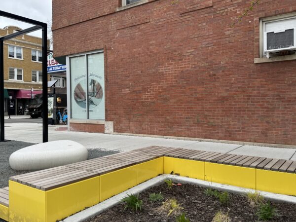 Vote on the Design of a New Mural at Damen and Leland